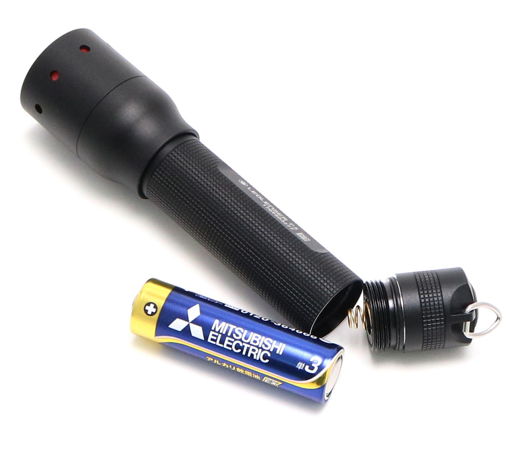 LED Lenser P5 - Компактный ручной фонарик профессиональной серии ...